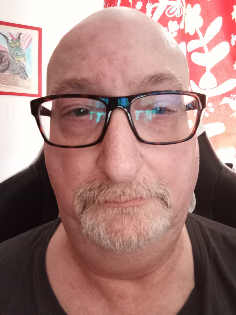 Profile: naturally_matured | Spinchat.com